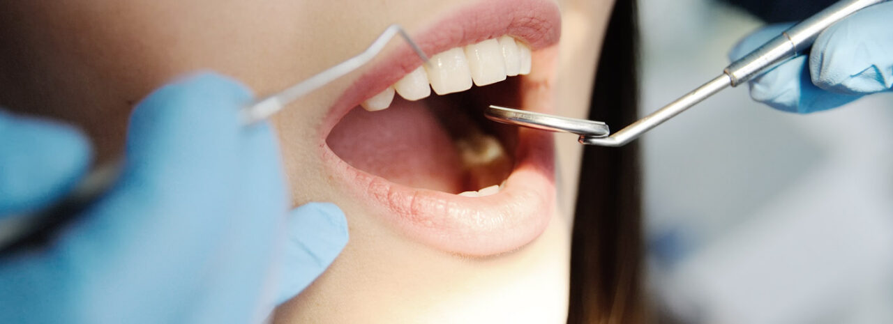 Zahnmedizinische Prophylaxe - Zahnärzte Brake